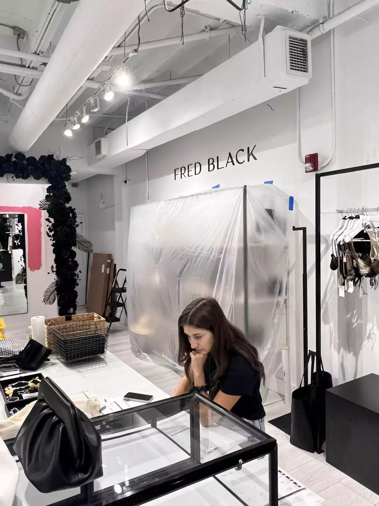 3D Sign Materials: Acrylic, Metal, Wood | Titans of Print